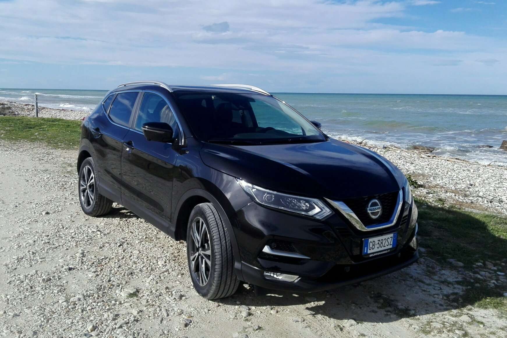 Nissan QashqaiQashqai 1.5 dci N-Connecta 115cv dct