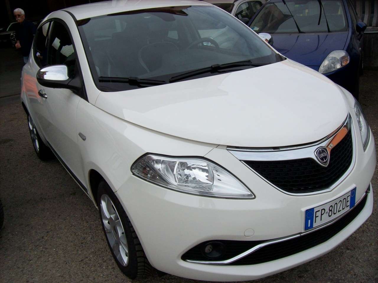 Lancia Ypsilon1.2 69 CV 5 porte Platinum