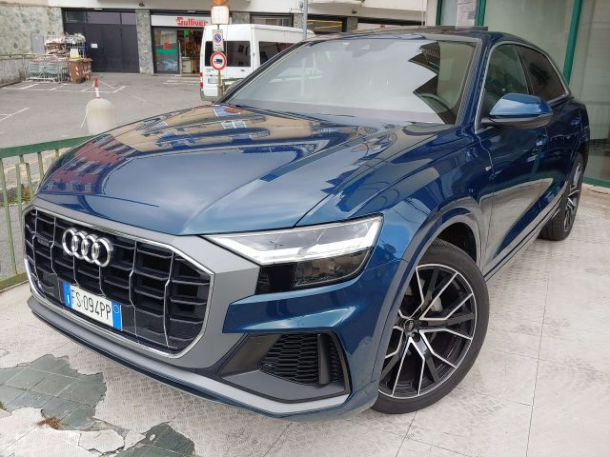 AUDI Q8 Q8 50 TDI 286 CV quattro tiptronic