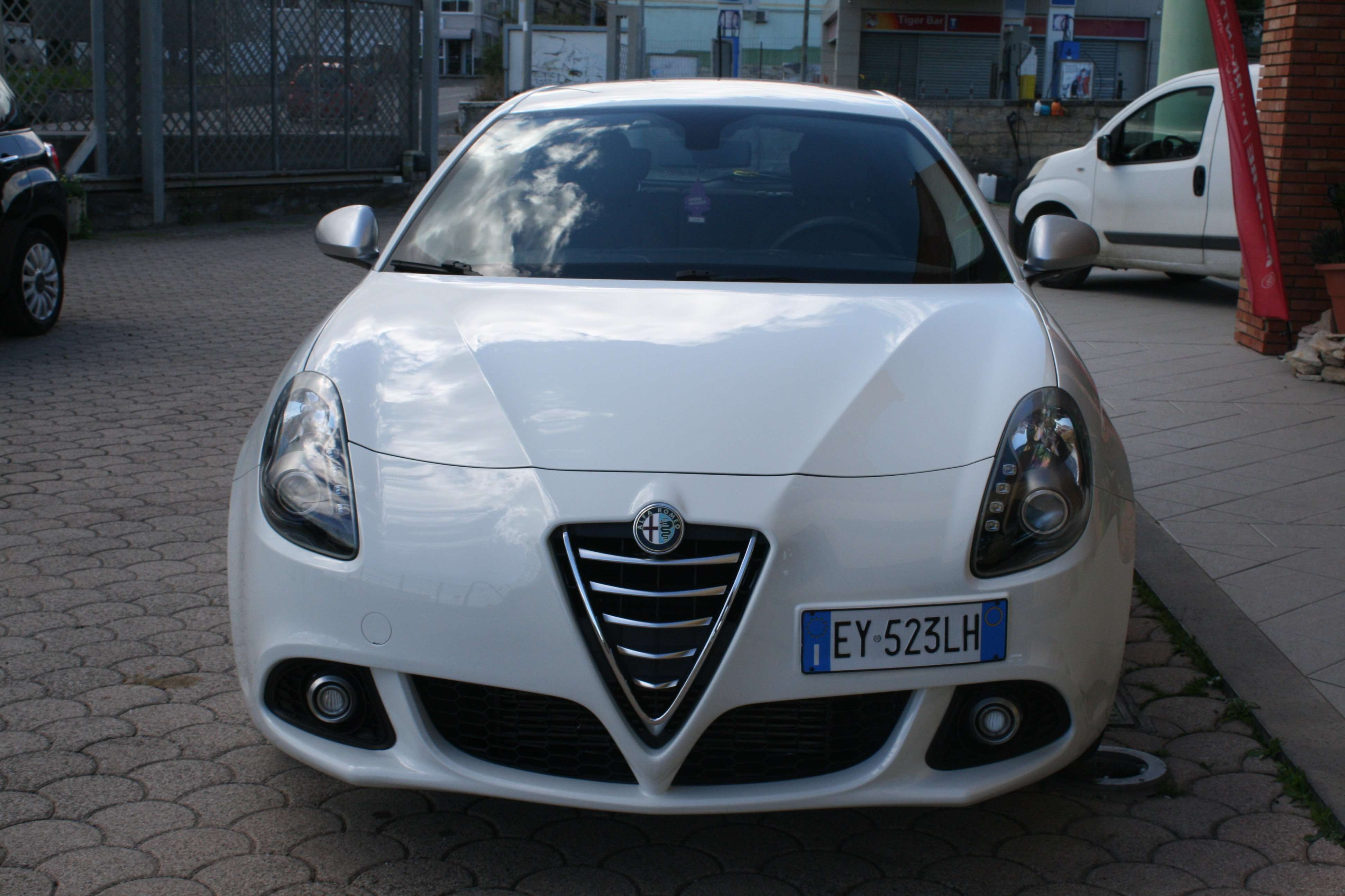 Alfa Romeo GiuliettaGiulietta 1.6 jtdm Exclusive E5+