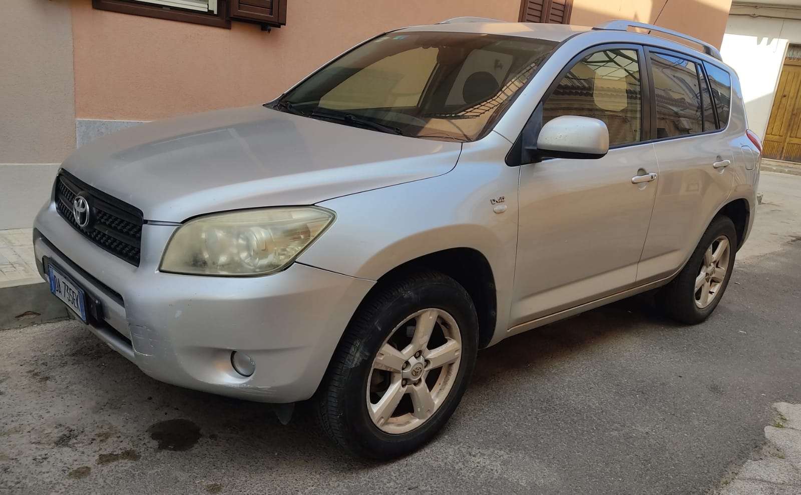 Toyota RAV 4RAV4 2.2 d-4d Luxury 136cv