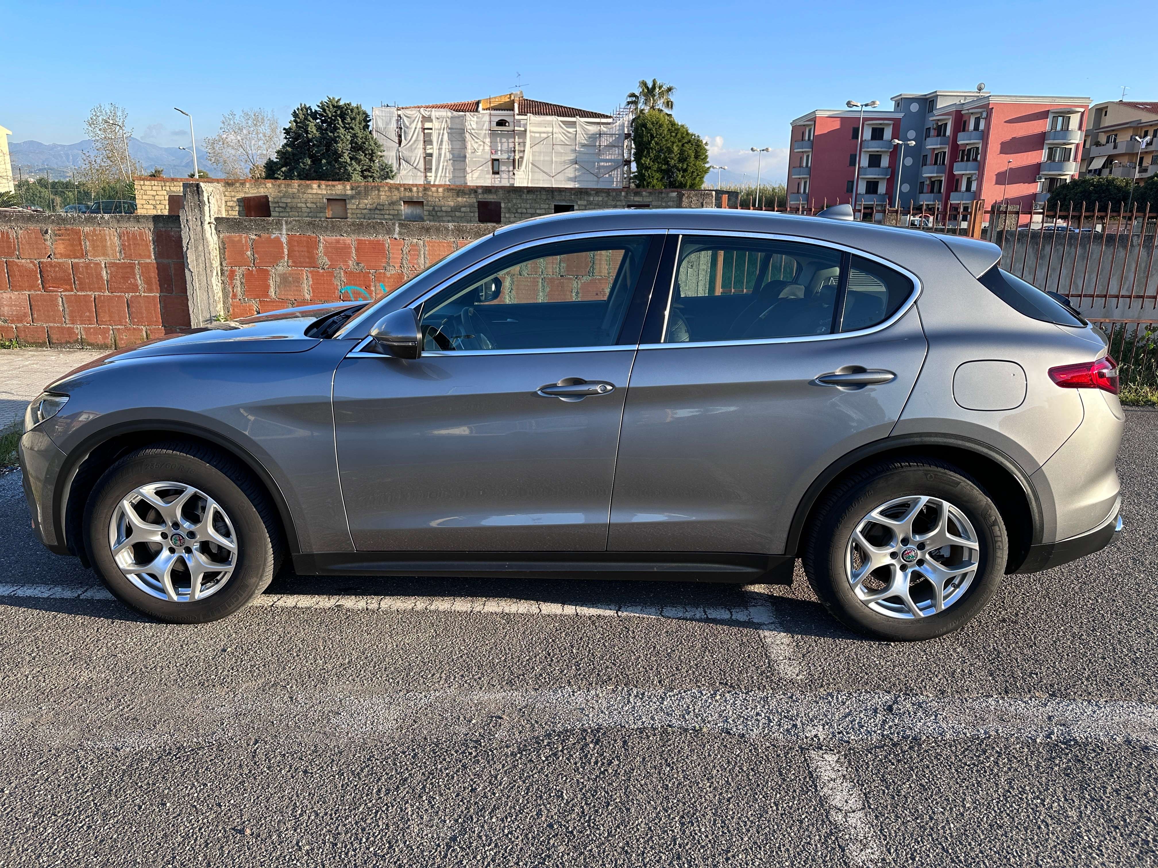 Alfa Romeo Stelvio2.2 t Executive Q4 210cv auto my19