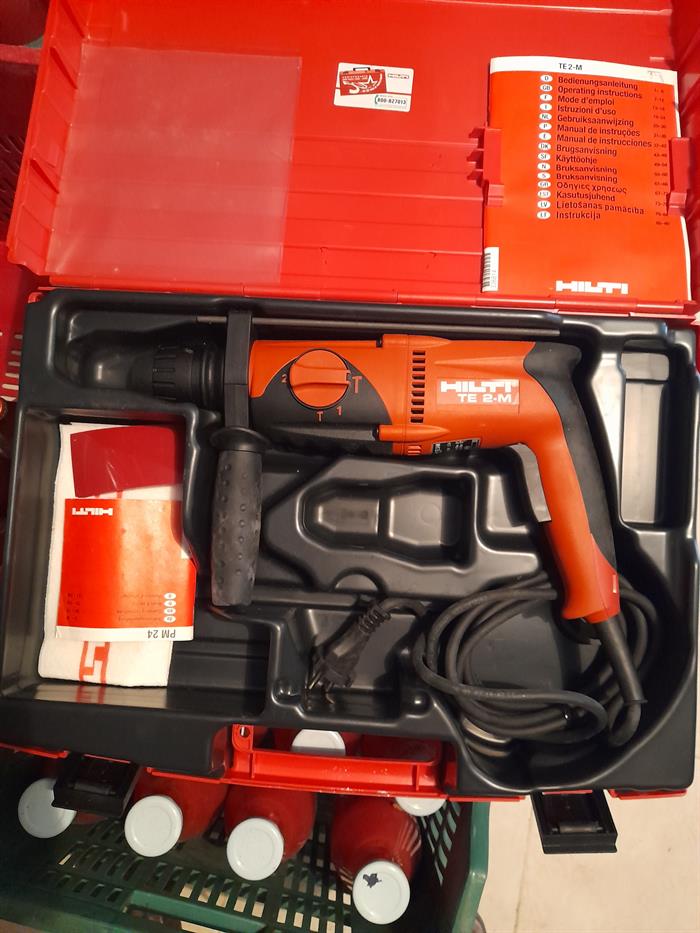 TRAPANI DEMOLITORI HILTI