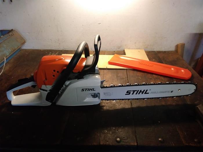 MOTOSEGA STIHL MS 251