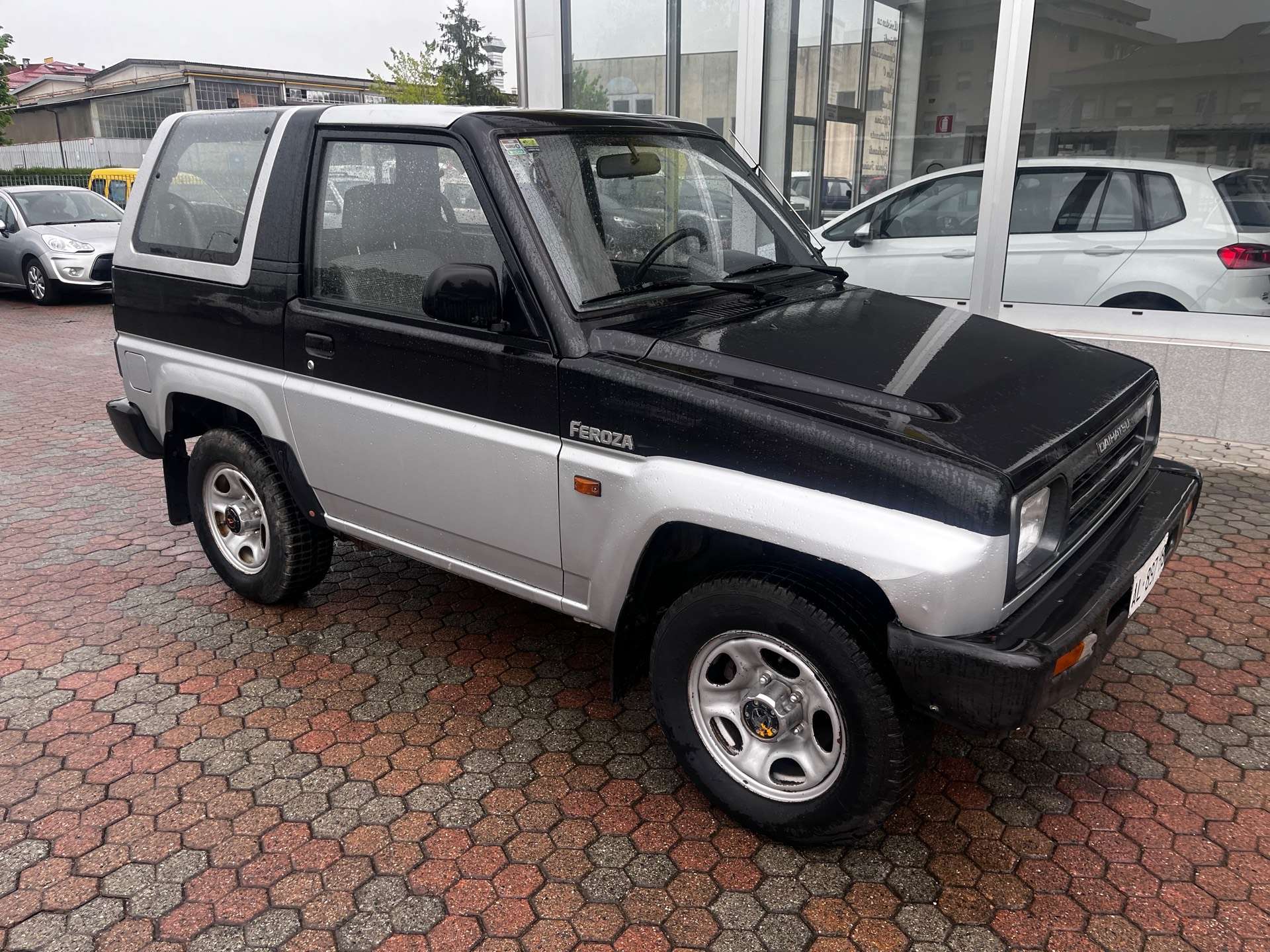 Daihatsu FerozaKM. 82500