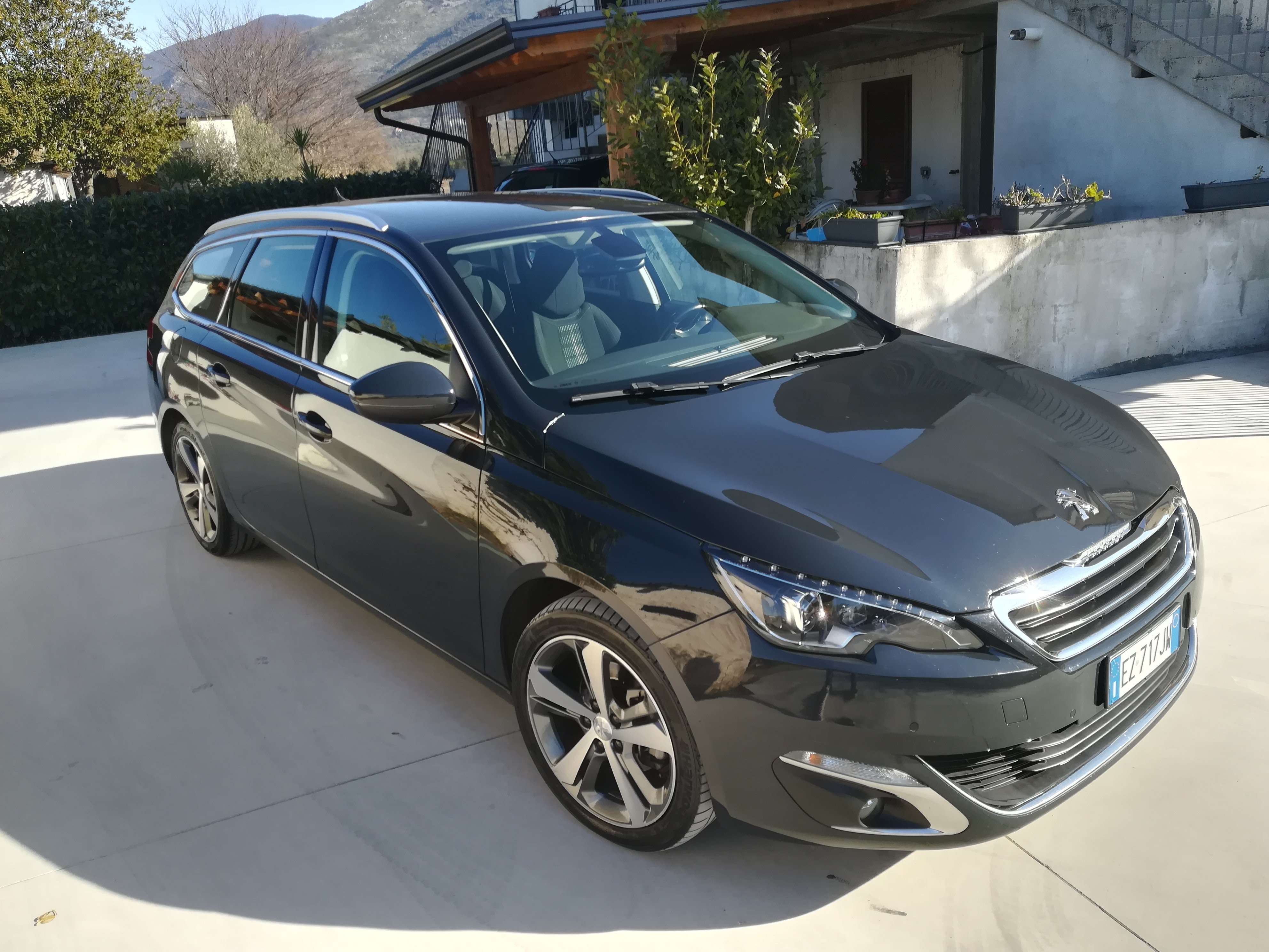 Peugeot 308308 SW 1.6 e-hdi 8v Allure s