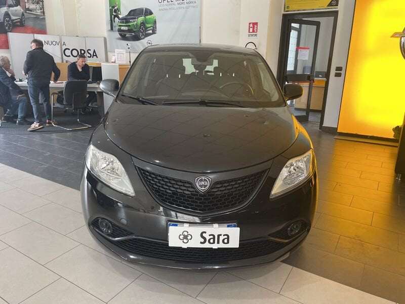 Lancia Ypsilon1.2 69 CV 5 porte GPL Ecochic Elefantino Blu