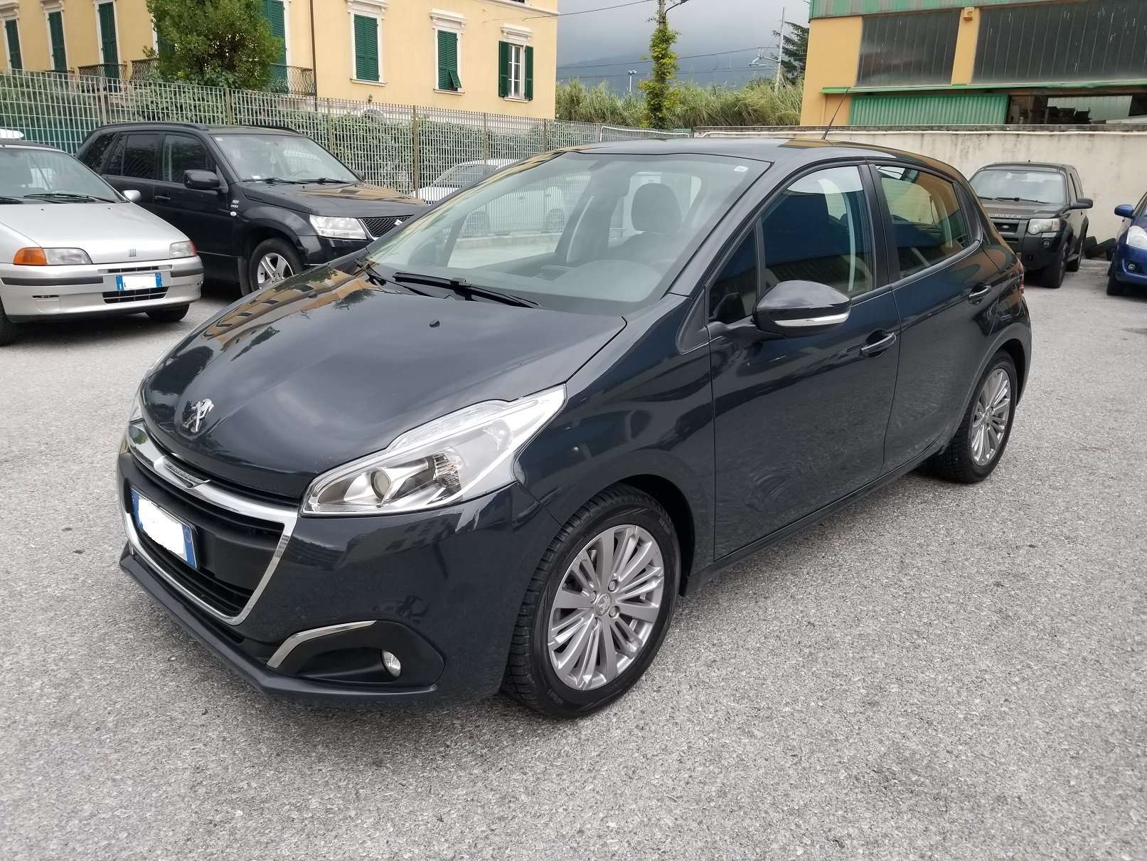 Peugeot 208208 5p 1.2 puretech Active s