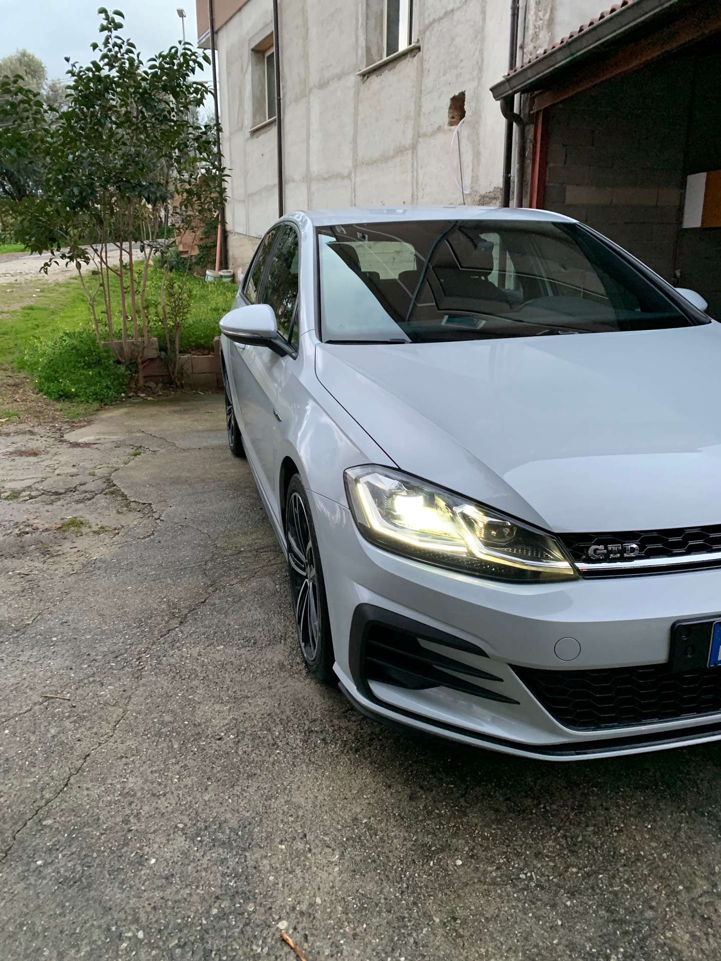 Volkswagen Golf5p 2.0 tdi Gtd dsg