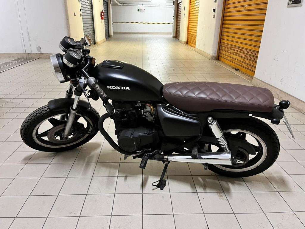 Honda CM 400