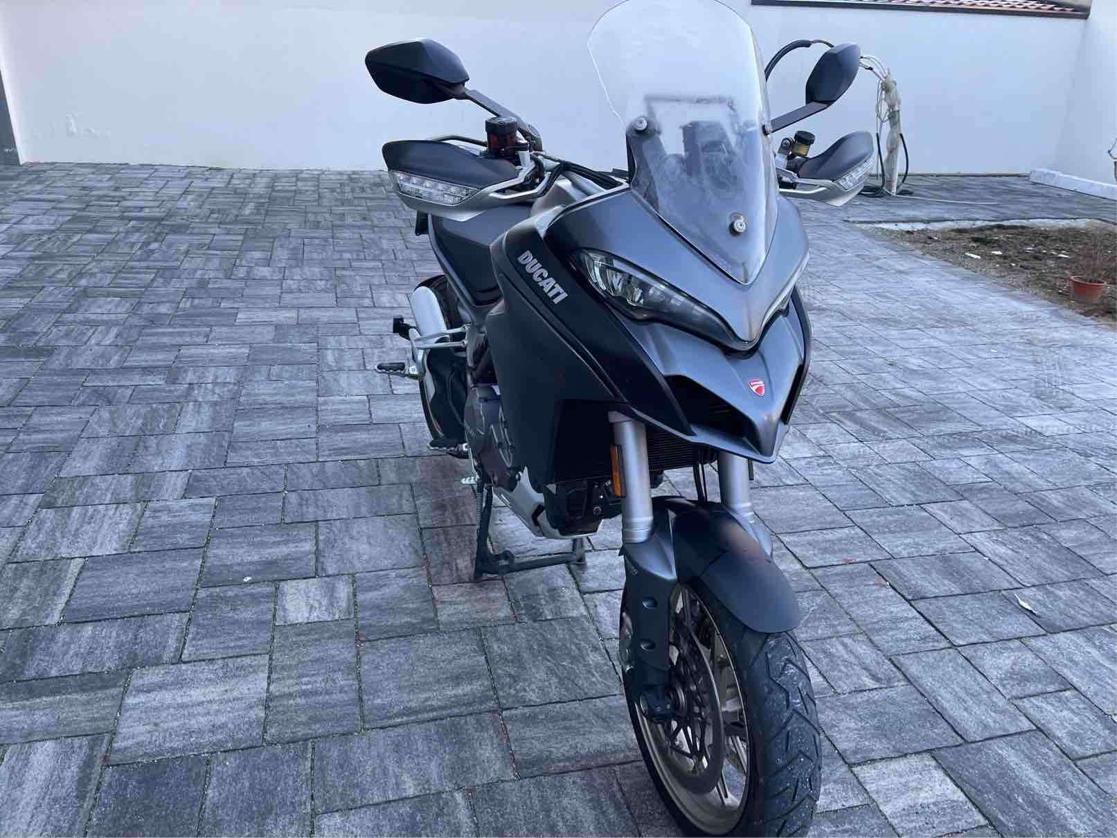 Ducati Multistrada 1260s