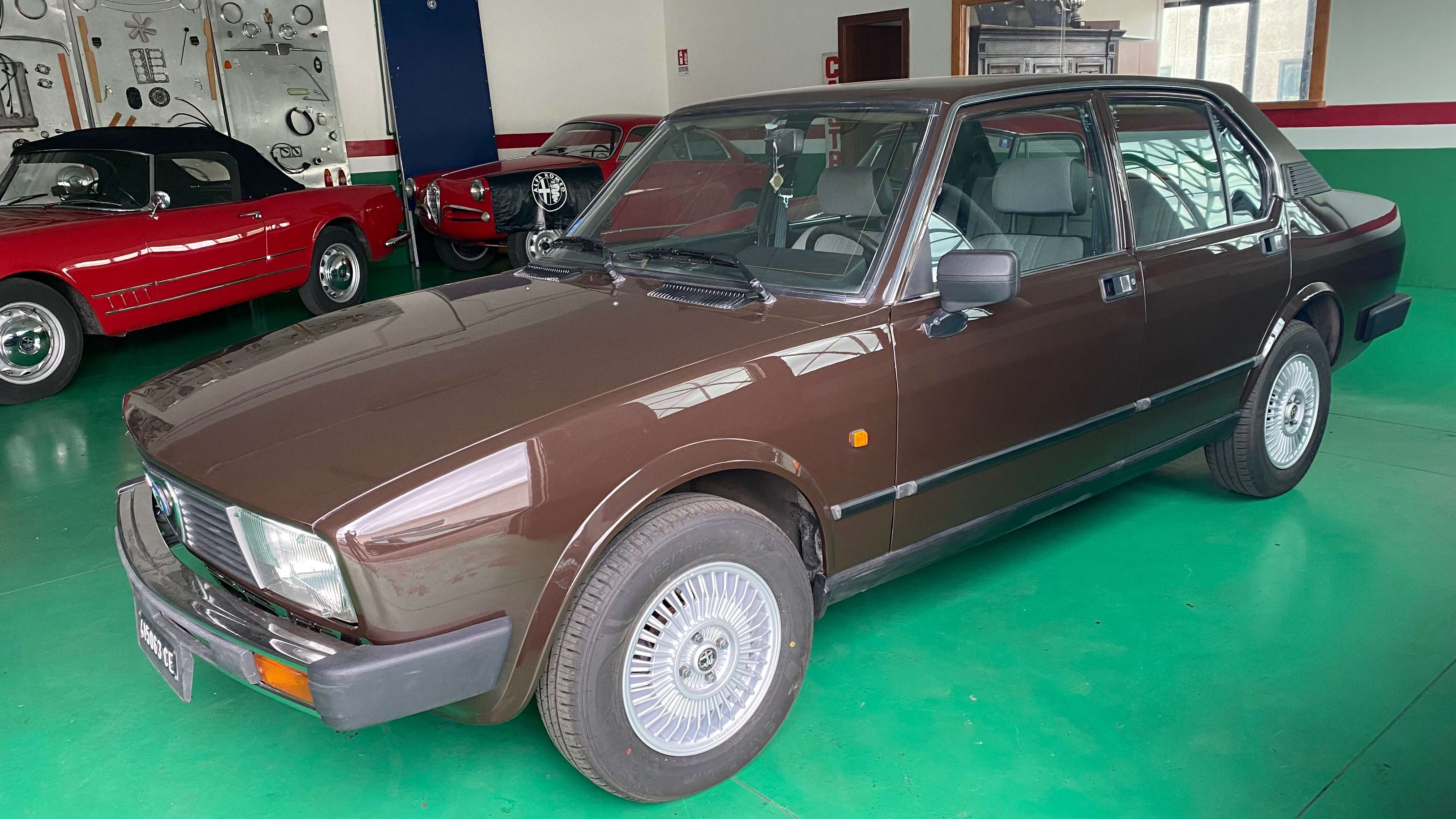 Alfa Romeo Alfetta1.8 TOTALMENTE RESTAURATA