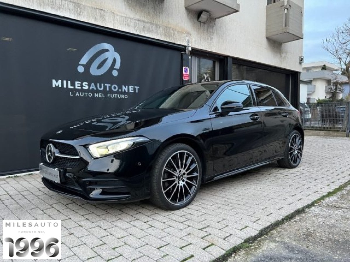 MERCEDES Classe A (V177) A 250 e Automatic EQ-Power 4p. Premium