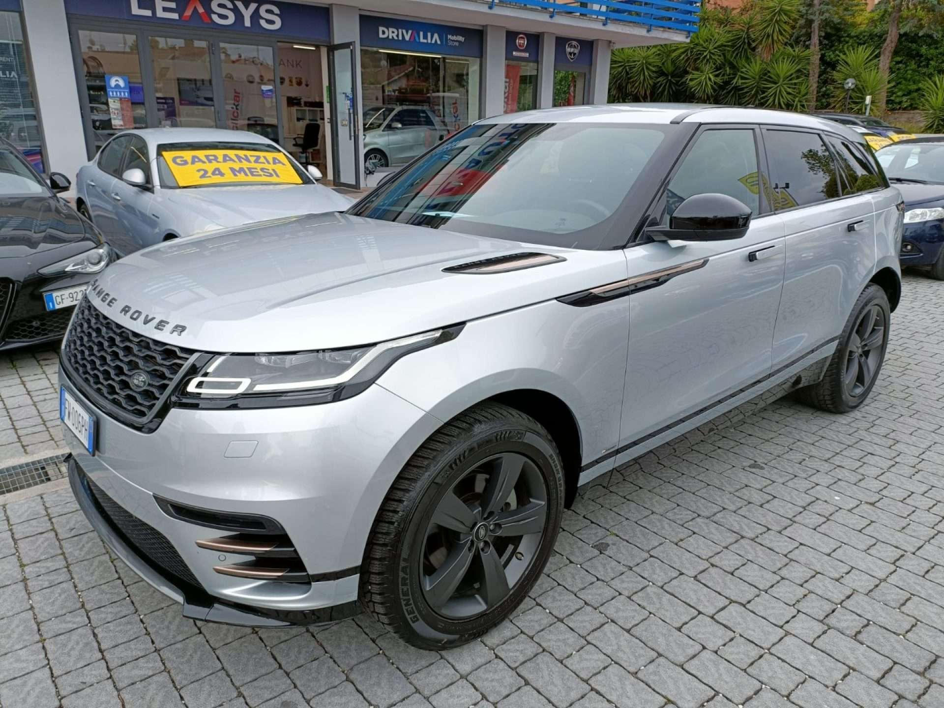 Land Rover Range Rover Velar2.0D I4 180 CV R-Dynamic