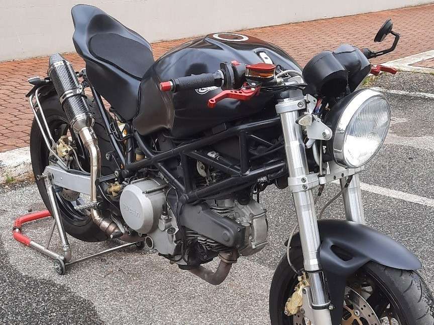 Ducati Monster 620I.E. Dark