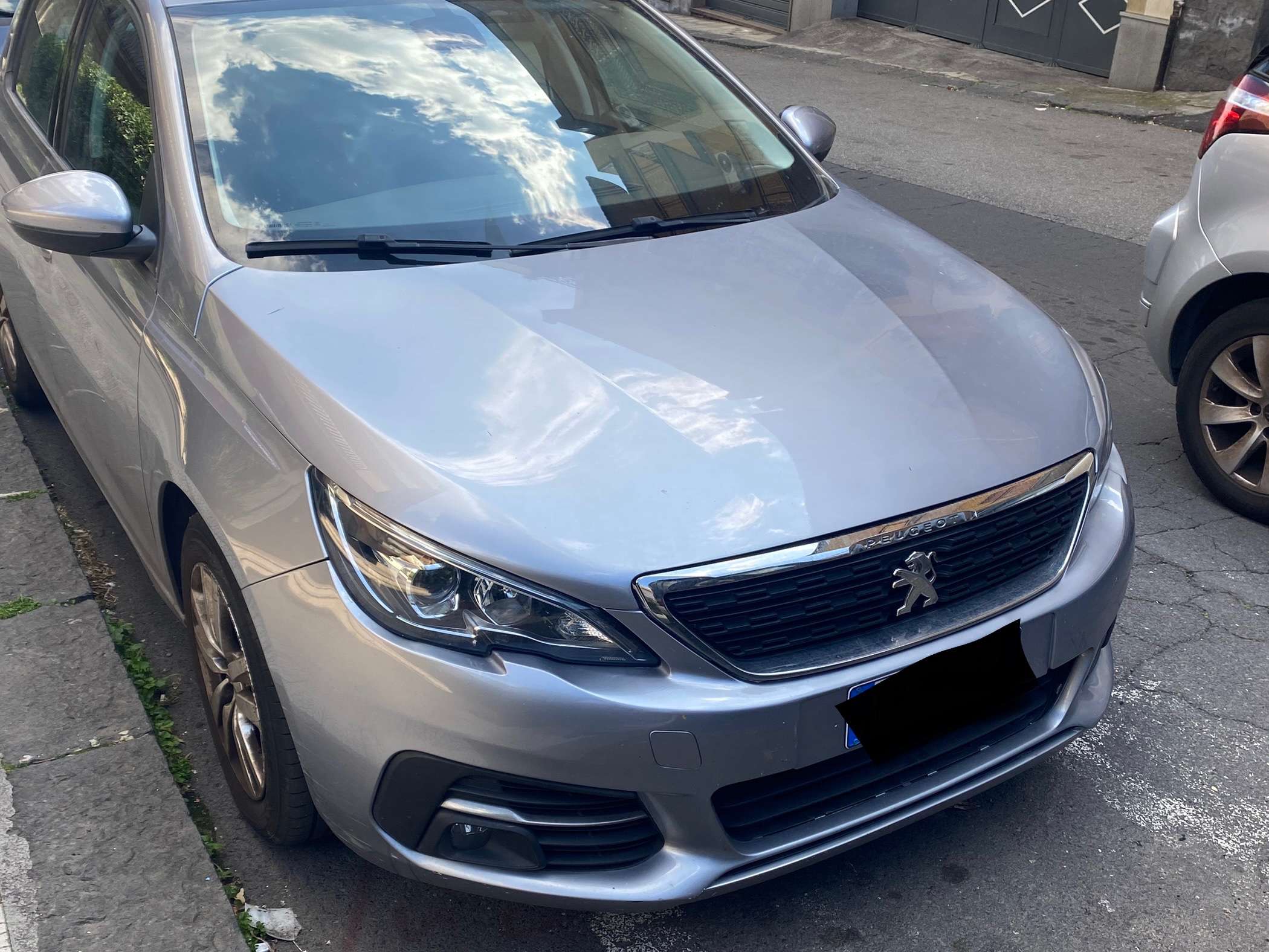 Peugeot 308308 5p 1.5 bluehdi Allure s