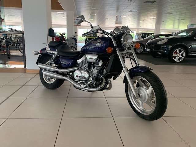 Honda VF 750VF750C