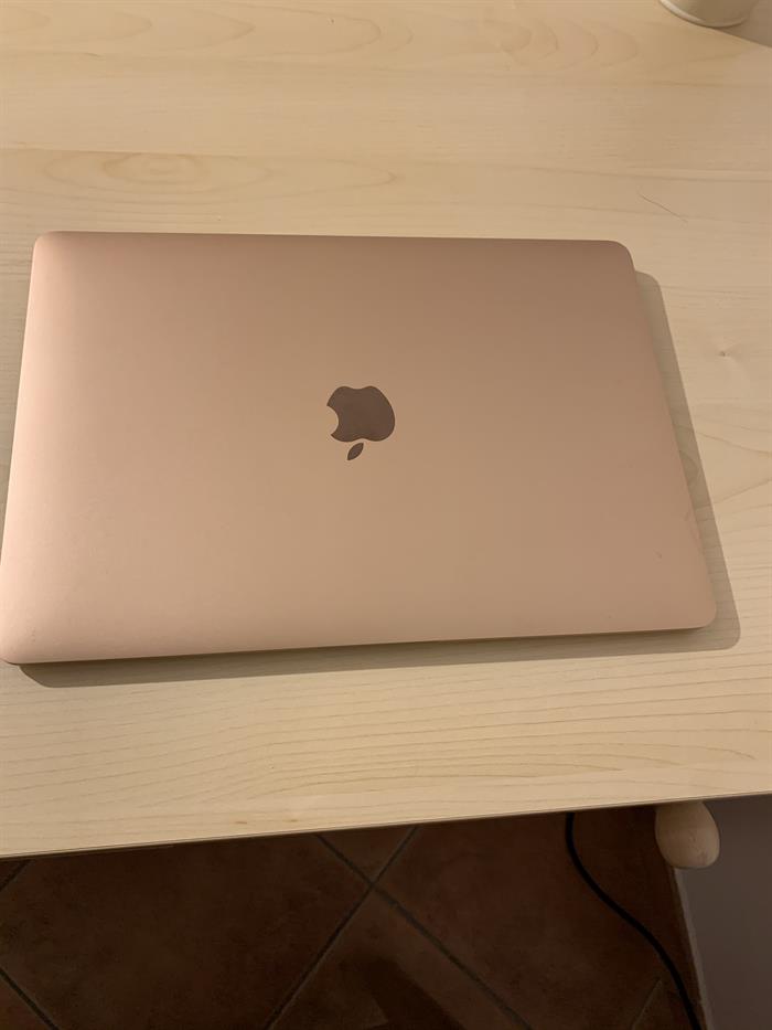 MACBOOK AIR 13 (2019)