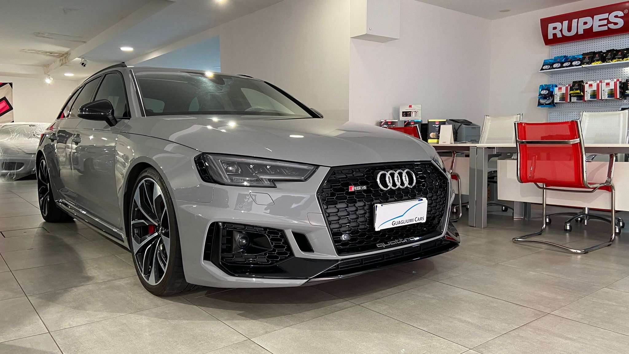 Audi RS4RS4 Avant 2.9 tfsi quattro 450cv tiptronic