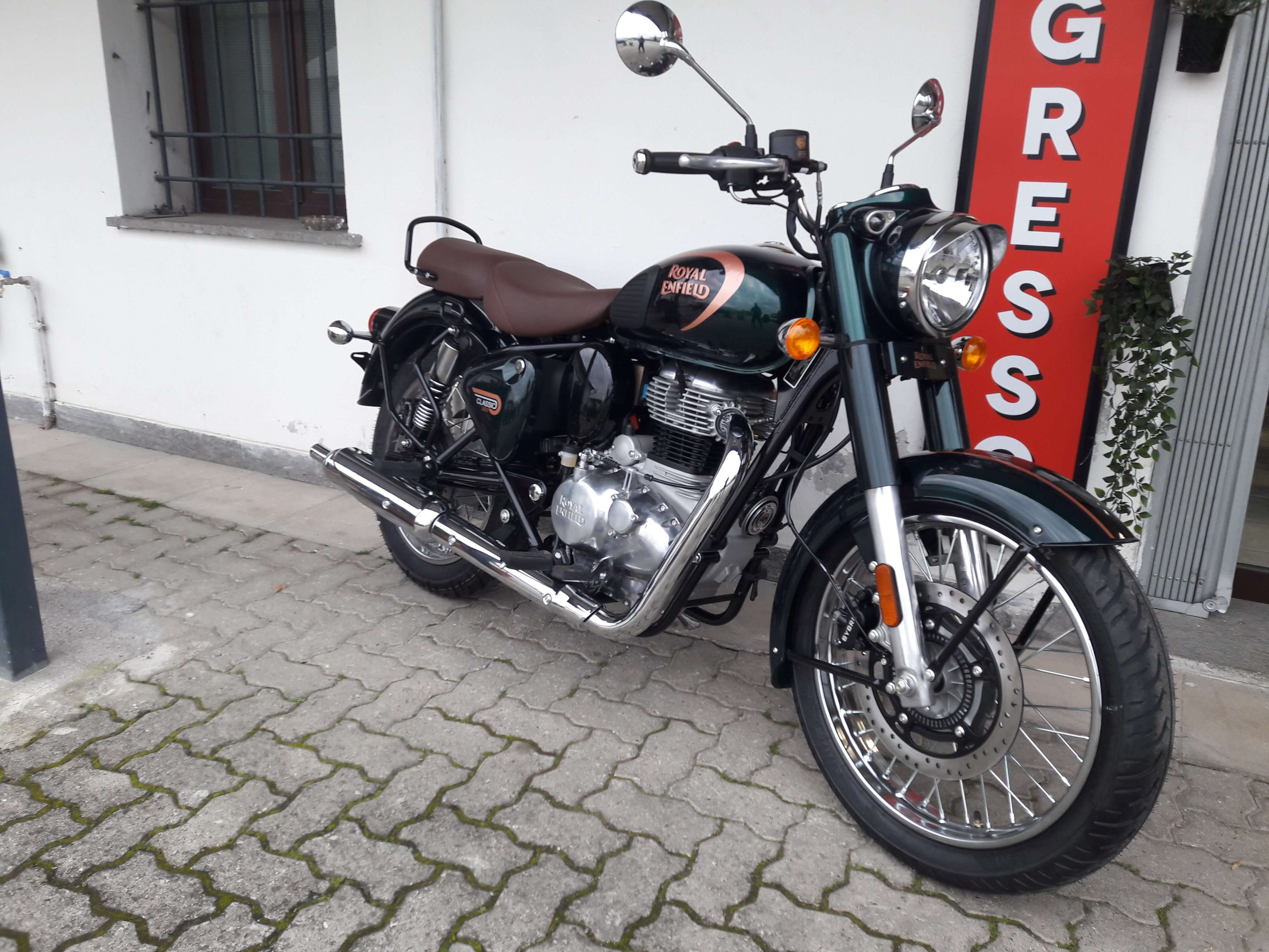 Royal Enfield ClassicRoyal Enfield  Classic 350 Halcyon Green