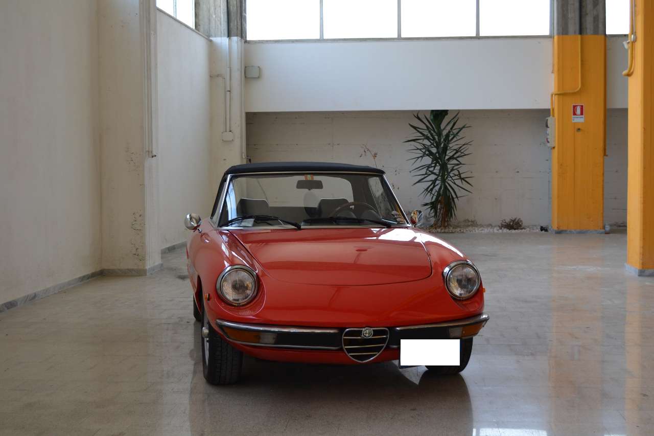 Alfa Romeo 2000SPIDER