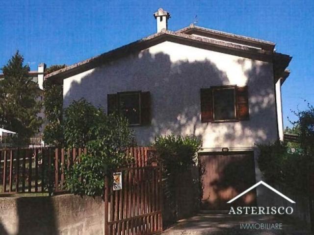 Appartamento in villino  - via del cantante n. 8 - castel ritaldi (pg)