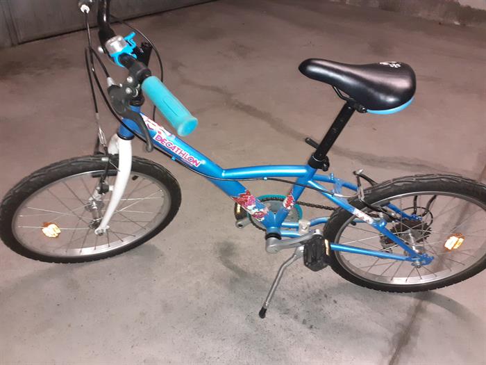 BICICLETTA DECATHLON