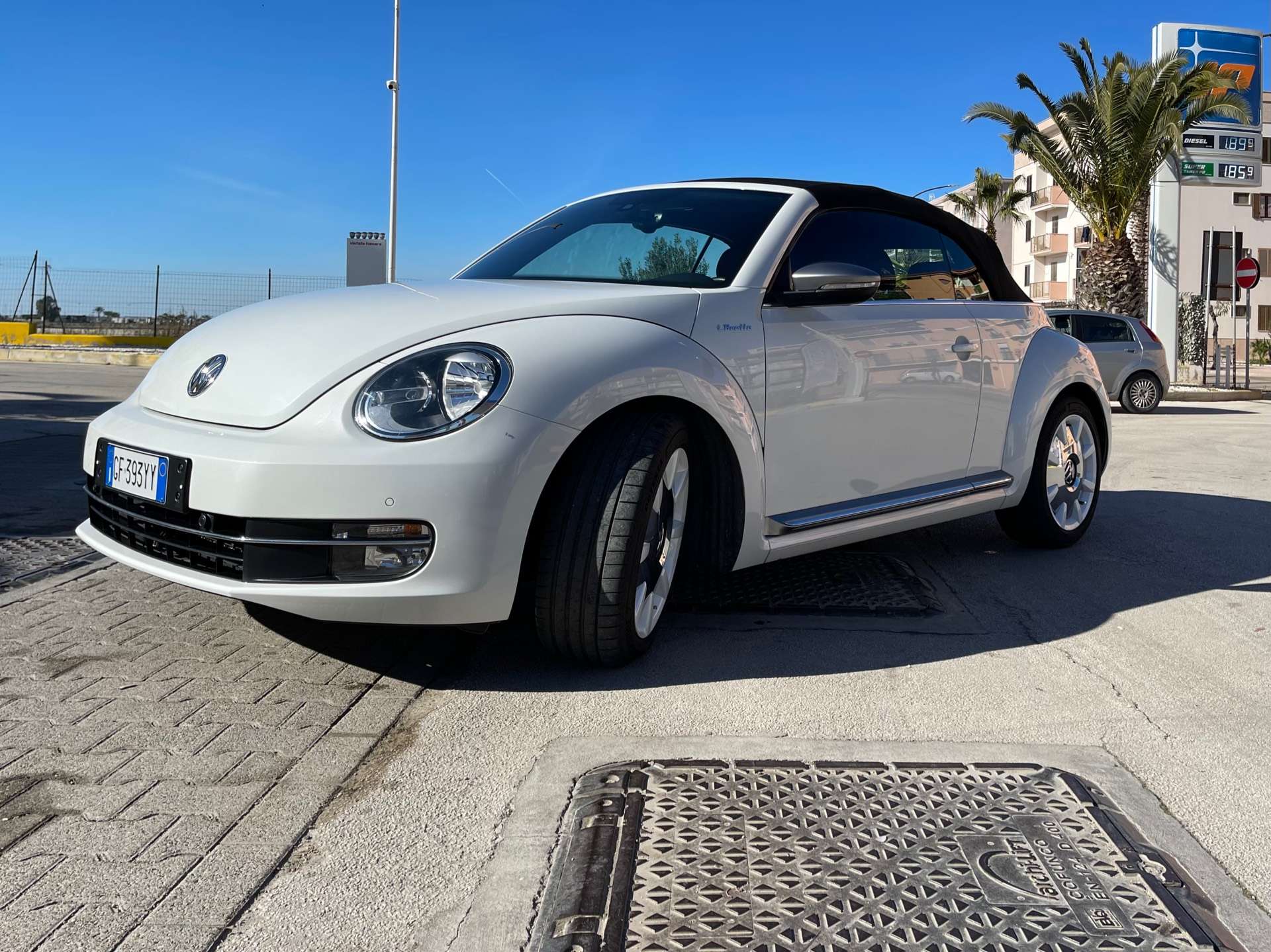 Volkswagen MaggiolinoCabrio 2.0 tdi Sport 140cv dsg