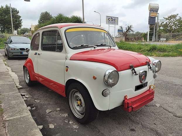 Abarth 1000 TC replica con pezzi originali