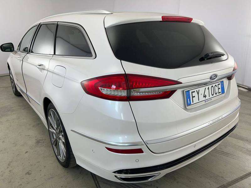 Ford Mondeo2.0 140cv Hybrid E-CVT Auto Vignale