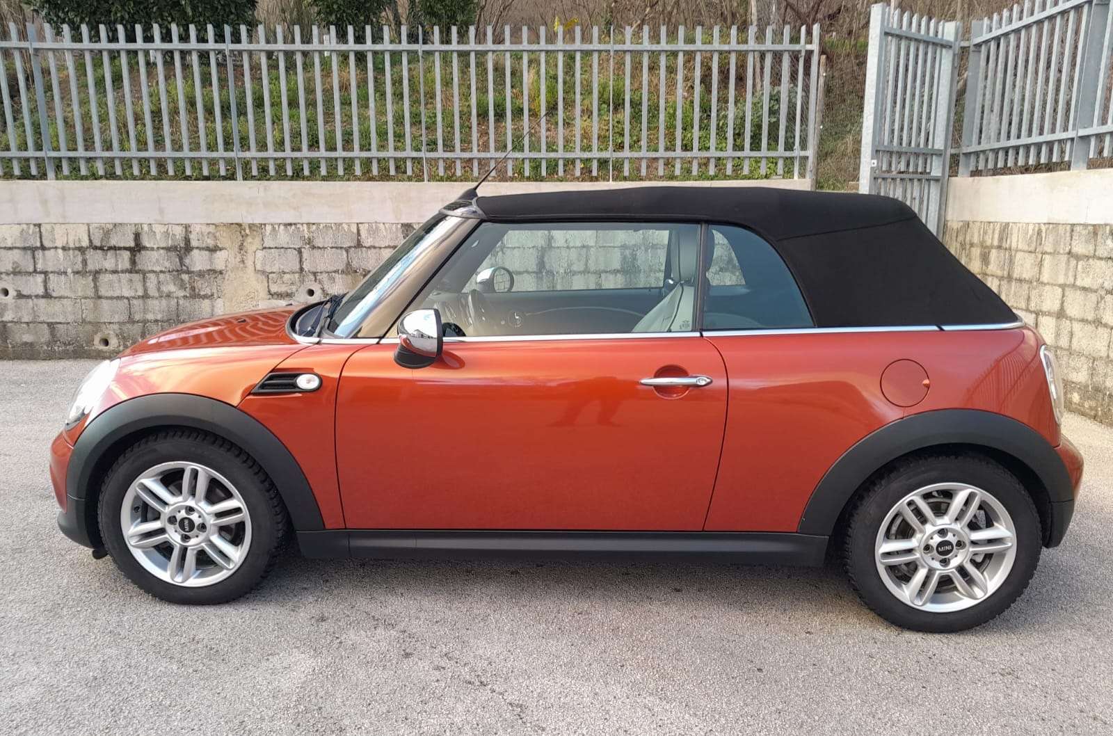 MINI Cooper D Cabrio1.6 112cv FL