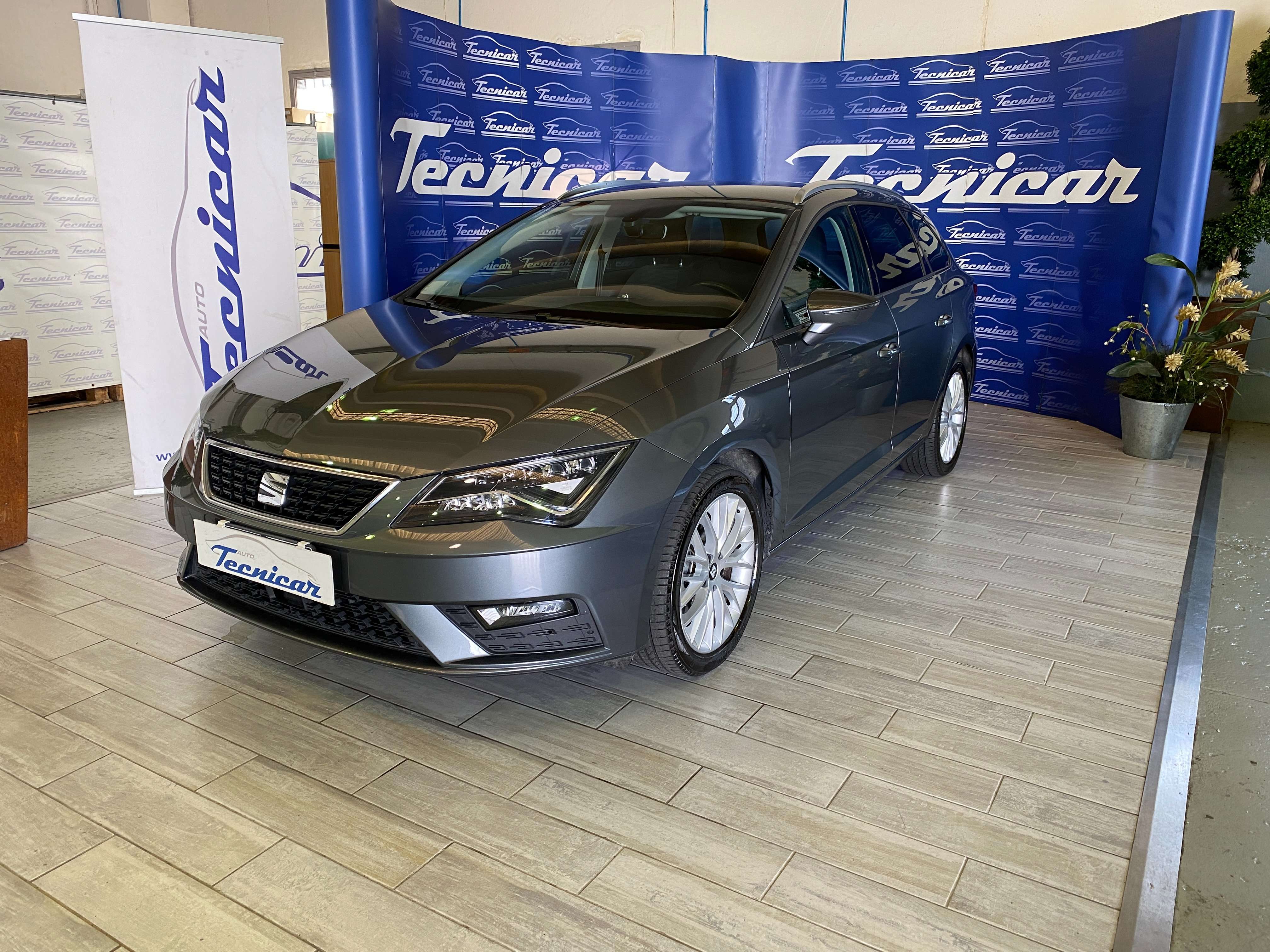 SEAT LeonLeon ST 1.4 tgi DSG Business High 110cv