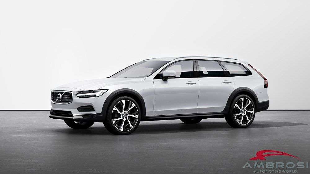 Volvo V90 Cross CountryMild Hybrid B5 AWD automatico Plus