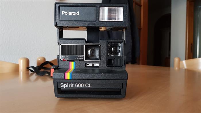 POLAROID SPIRIT 600 LAND CAMERA