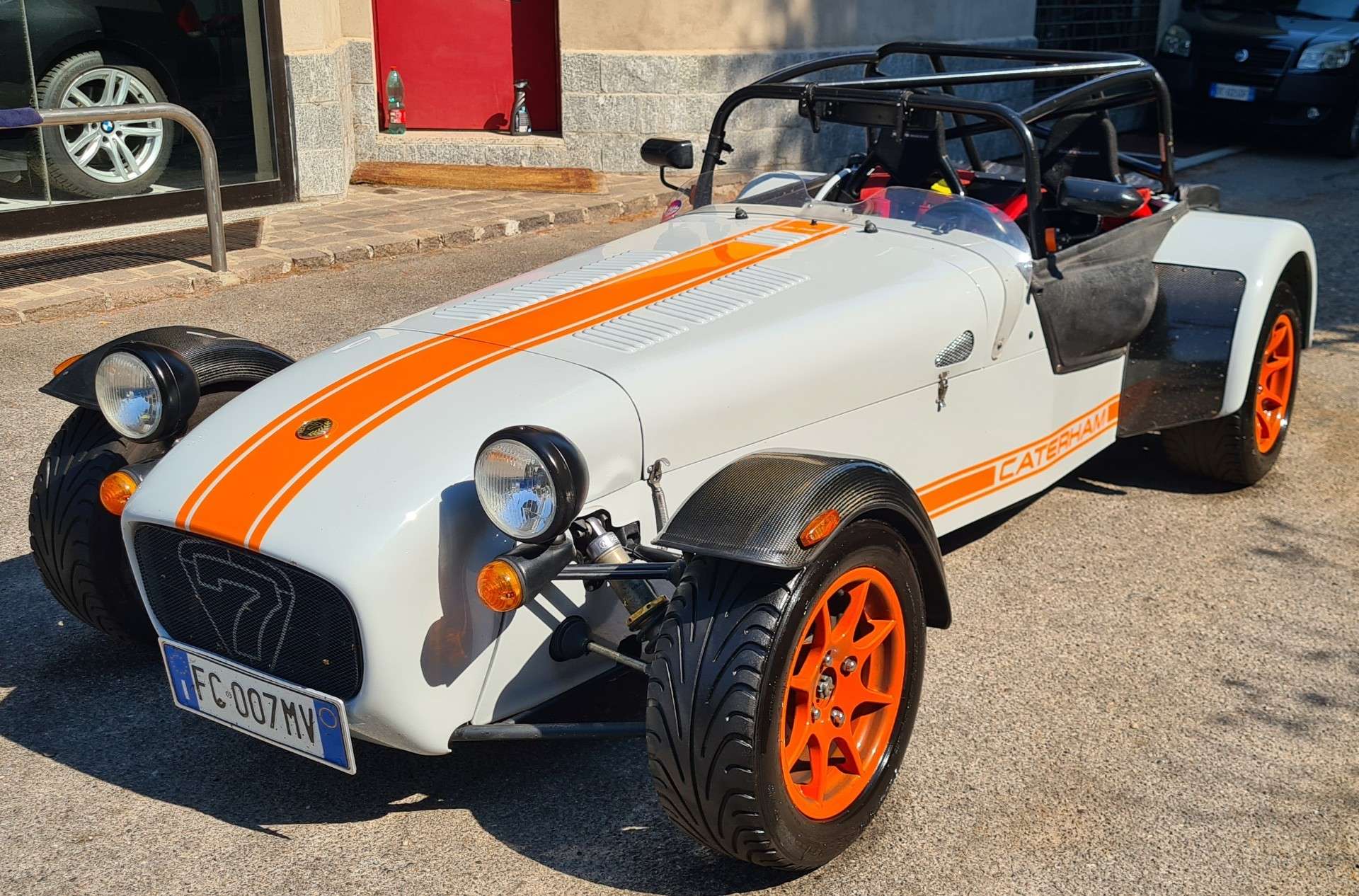 Caterham R300 Superlight*LLCC*NITRON*220CV*MOTORENUOVO*ROLLBAR*8RUOTE*