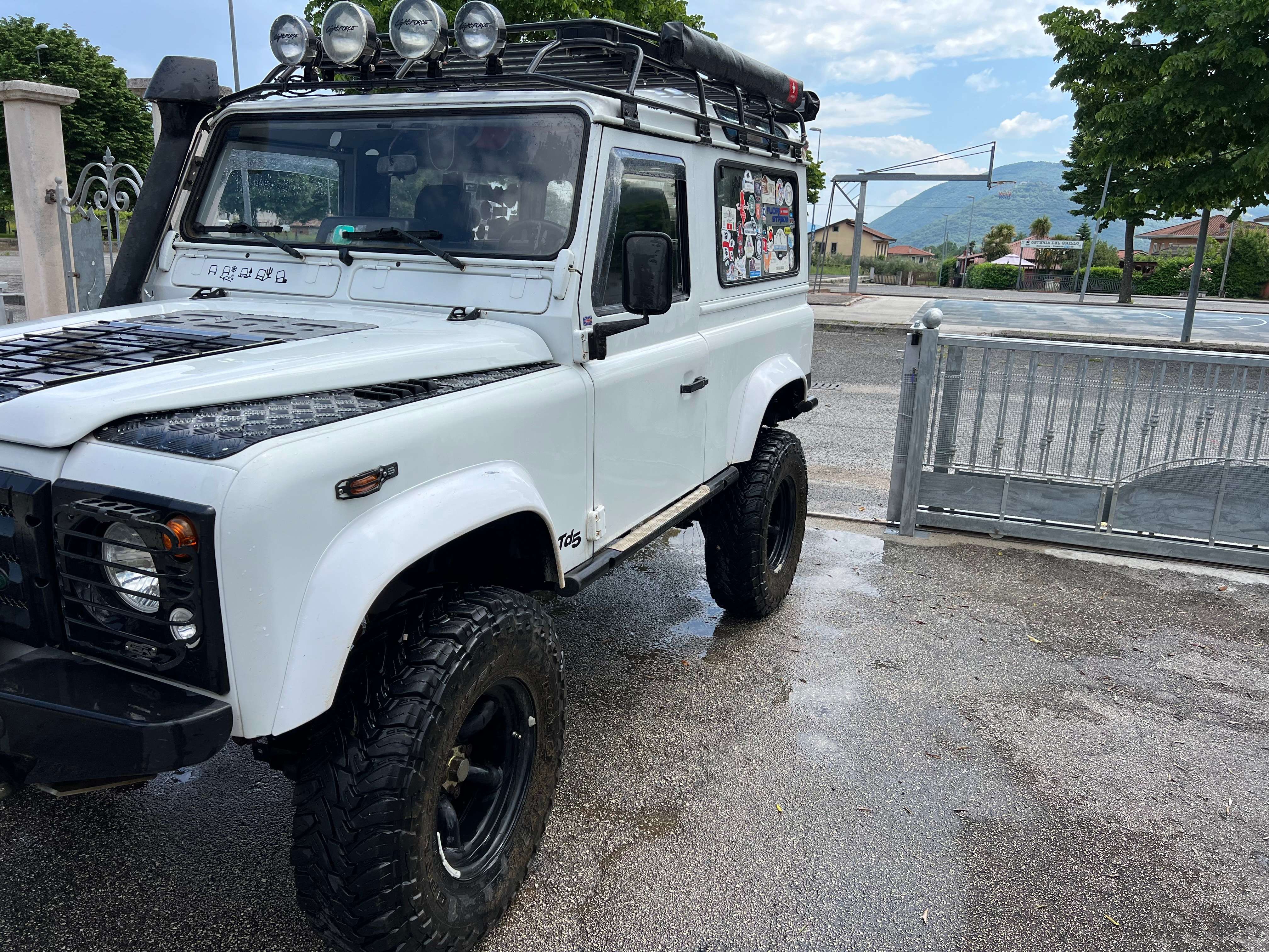 Land Rover DefenderDefender 90 2.5 td5 E SW