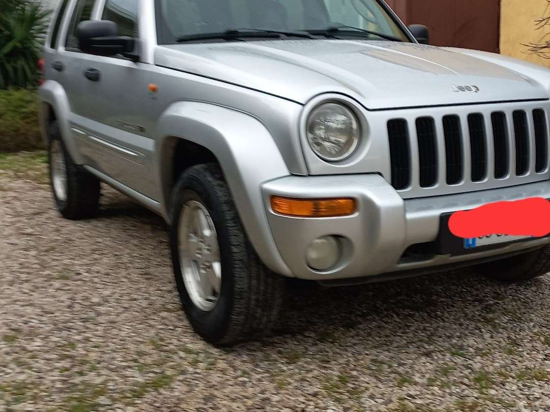 Jeep Cherokee3.7 V6 Limited auto