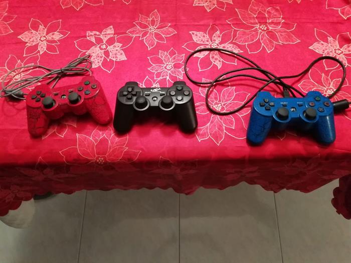 PS3 CONTROLLER E GIOCHI