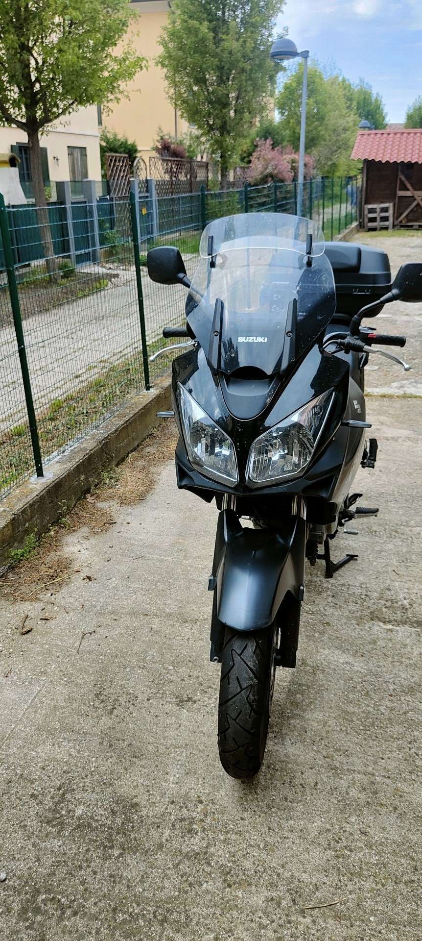 Suzuki V-Strom 650