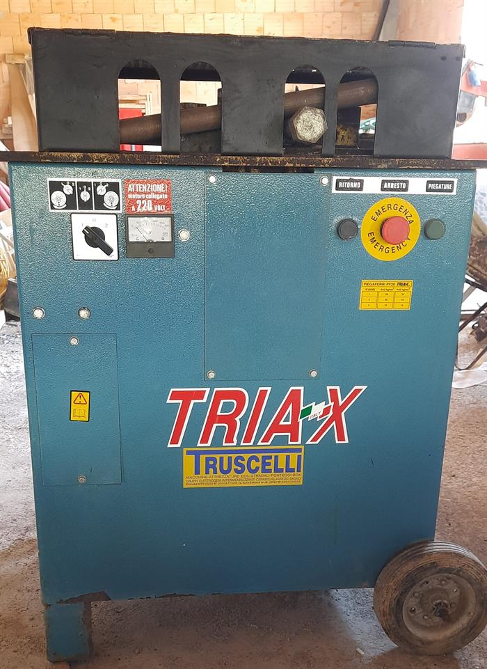 PIEGA FERRO TRIAX PF 28