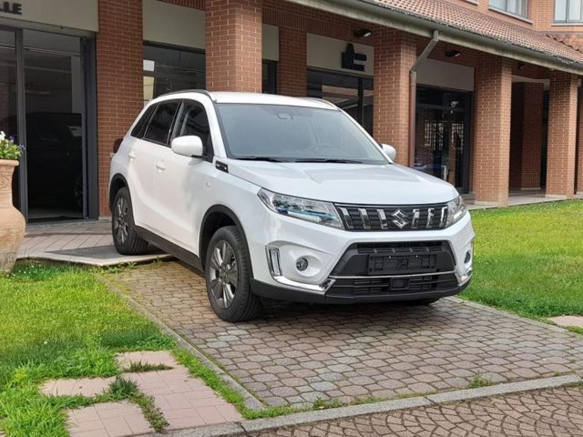 SUZUKI Vitara (2015) Vitara 1.4 Hybrid Cool