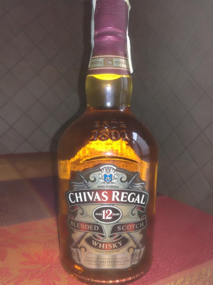 CHIVAS REGAL 12 ANNI WHISKY