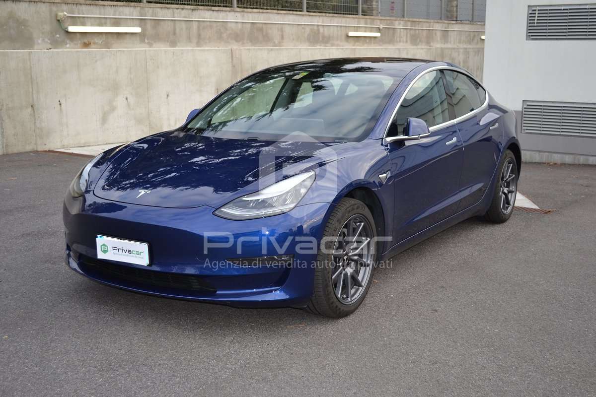 Tesla Model 3Model 3 Long Range Dual Motor AWD