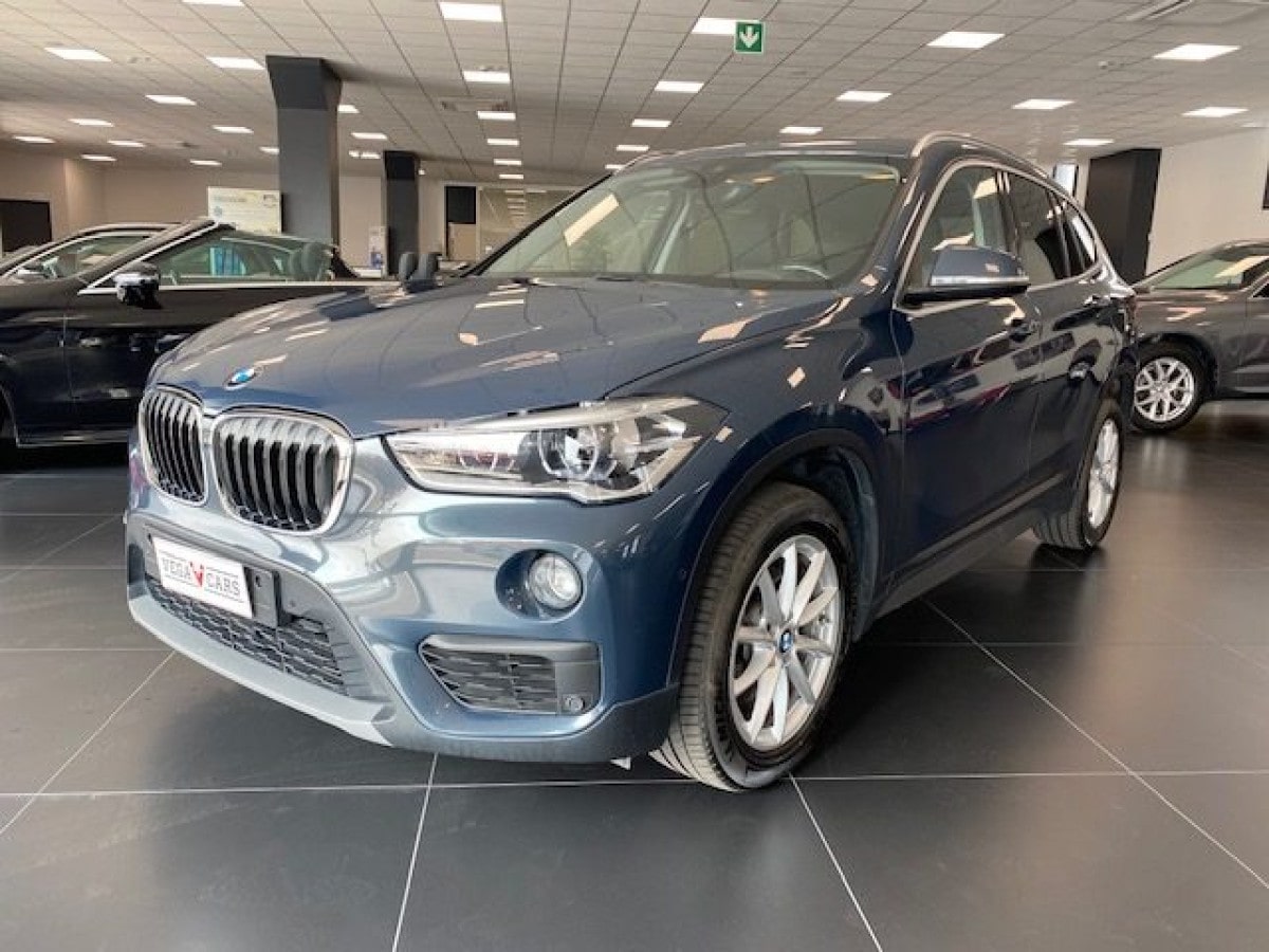 BMW X1 (F48) X1 sDrive18d Business