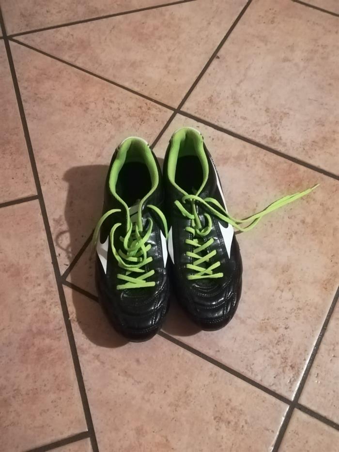 SCARPE MISTE DA CALCIO