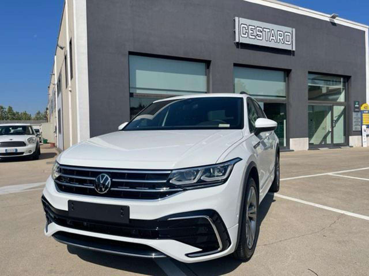 Volkswagen Tiguan2.0 TDI 150 CV SCR DSG R-Line