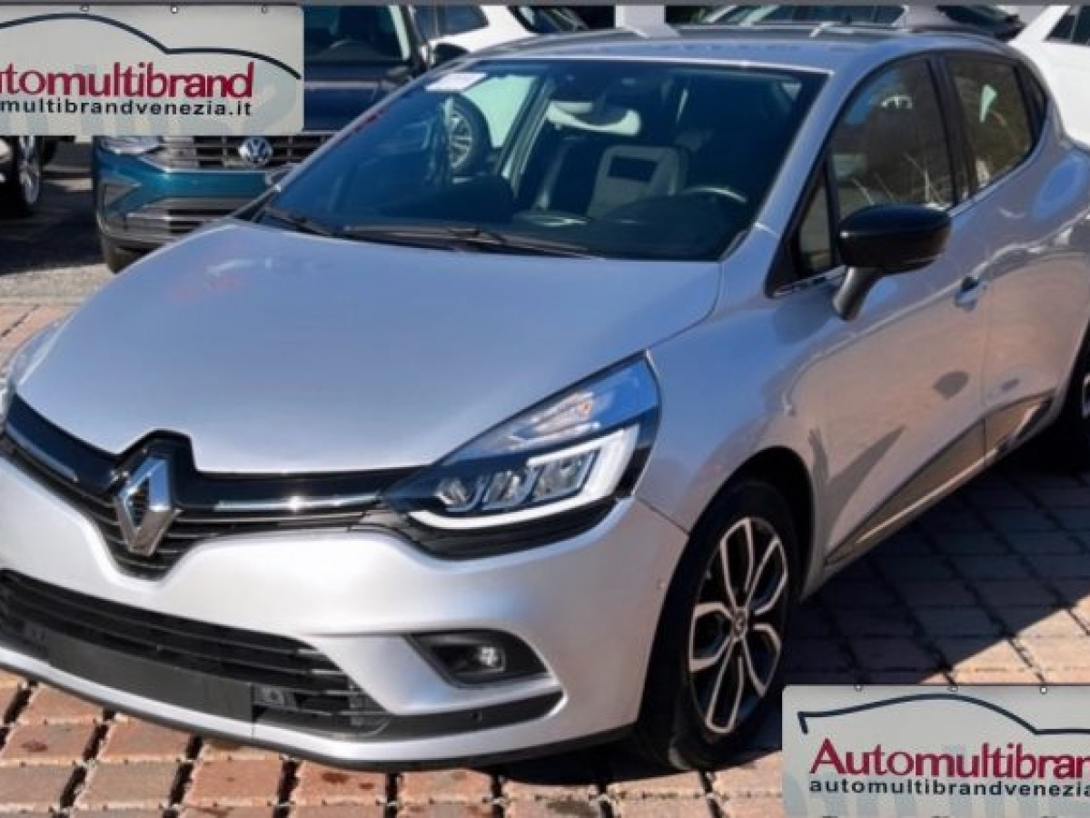 RENAULT Clio 4ª serie Clio TCe 12V 90 CV 5 porte Moschino Zen