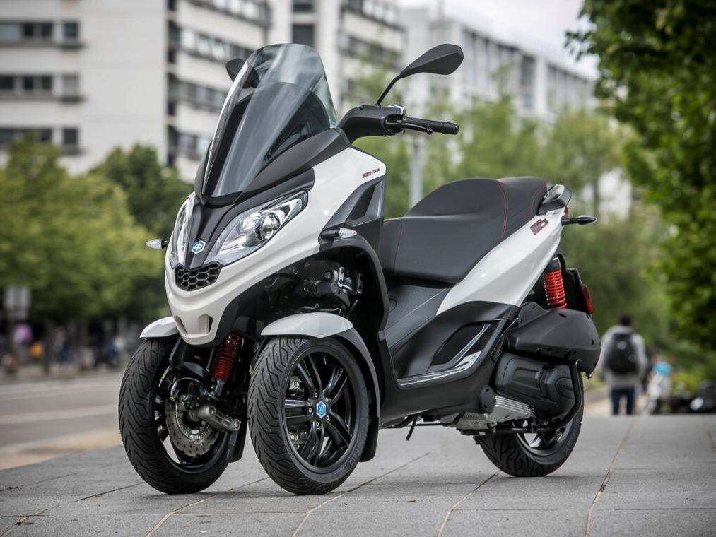 Piaggio MP3 300