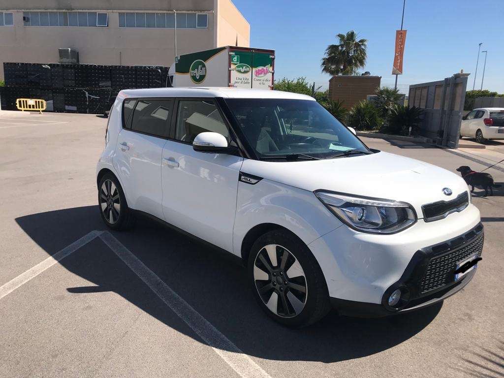 Kia SoulSoul 1.6 crdi 16v Your Soul Feel your Soul 136cv