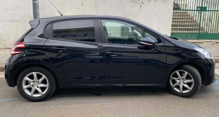 Peugeot 2085p 1.4 e-hdi 8v Active s